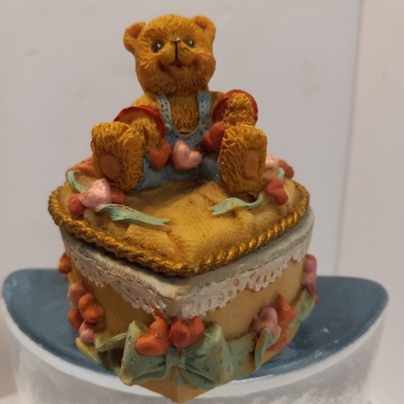 GEI | Accents | Vintage Gei 997 Resin Heart Trinket Box W Teddybear ...